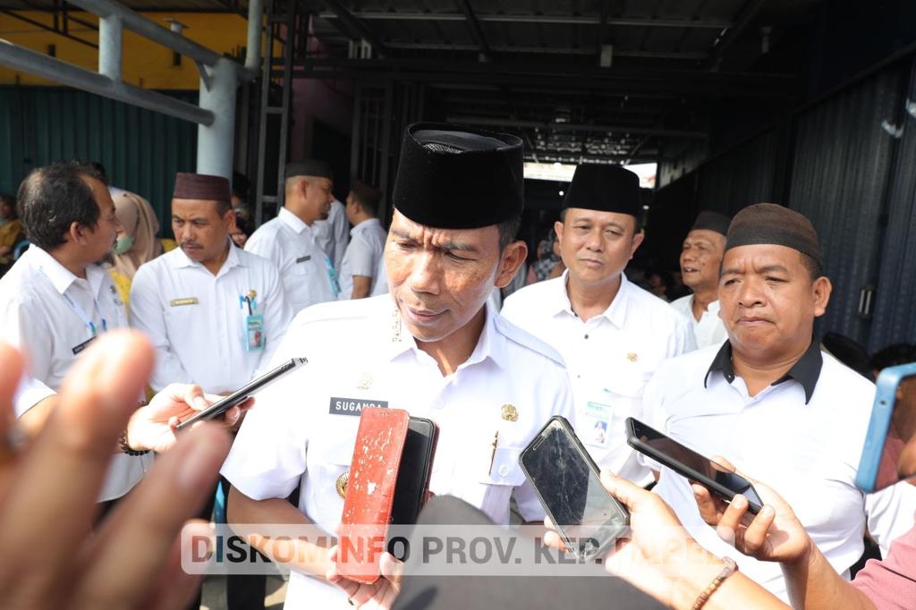 Pj Gubernur Suganda Bertakziah, Sampaikan Duka Cita Wafatnya Nico ...