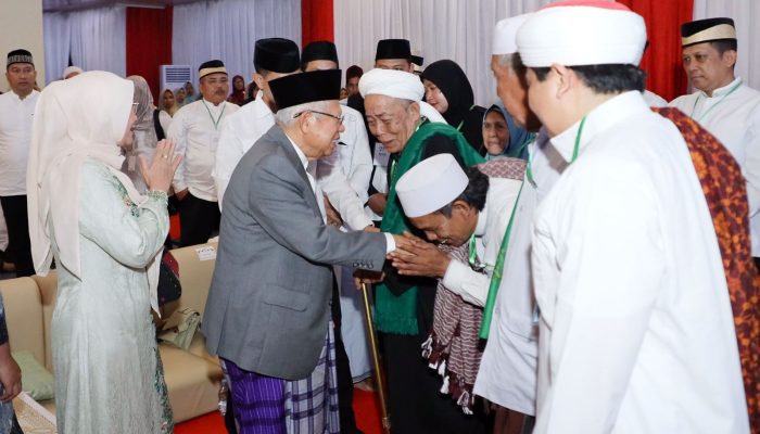 Gebyar Muharram 1446 H, Wapres Ajak Agar Setiap Individu Dekatkan Diri ...